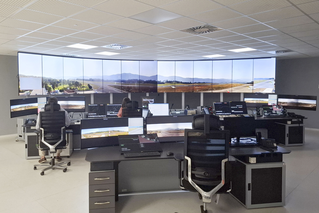 Vigo estrena la primera torre de control digital de España - Fly News