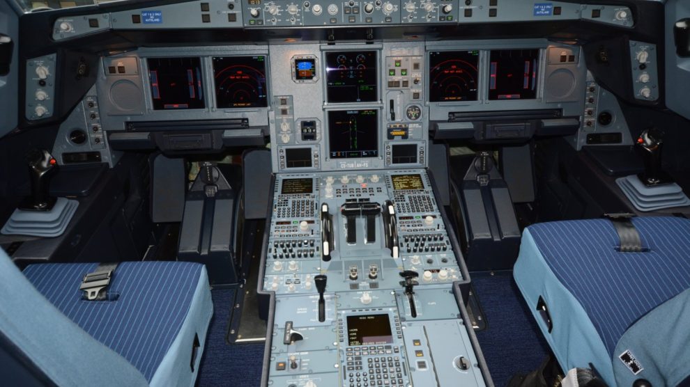 Airbus entrega el primer A330neo - Fly News