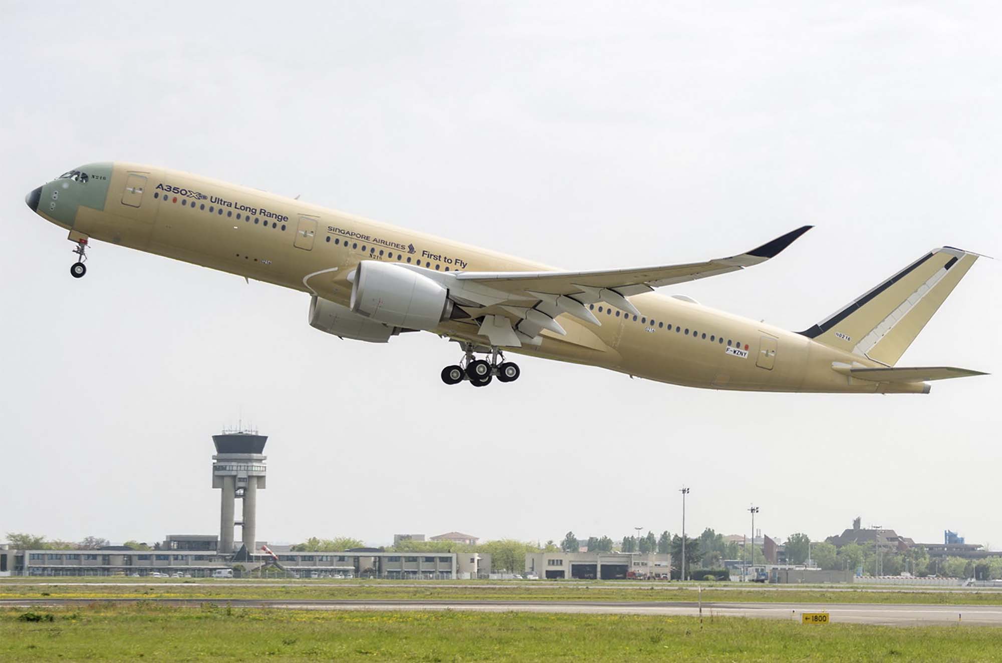 Vuela el primer Airbus A350ULR - Fly News