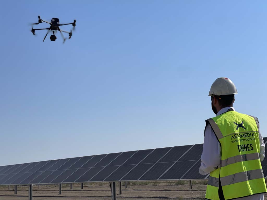 UMILES compra Aeromedia - Fly News