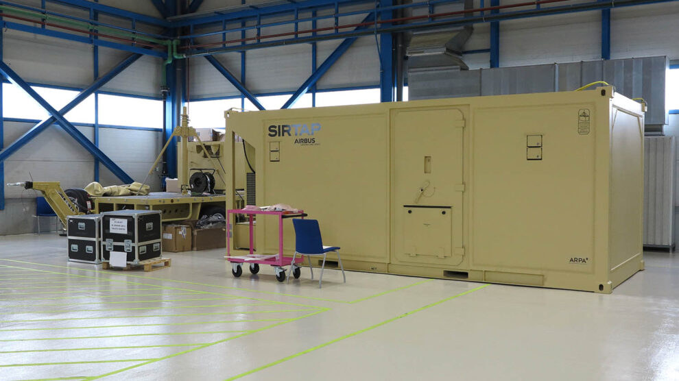 Entramos en la cadena de montaje del Airbus SIRTAP - Fly News