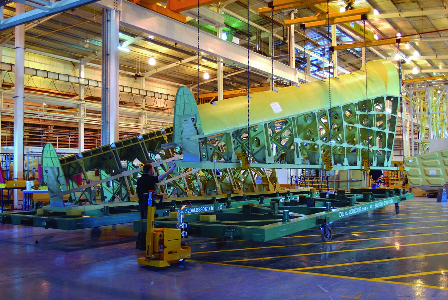 EASA ordena revisar las alas de los Airbus A380 - Fly News