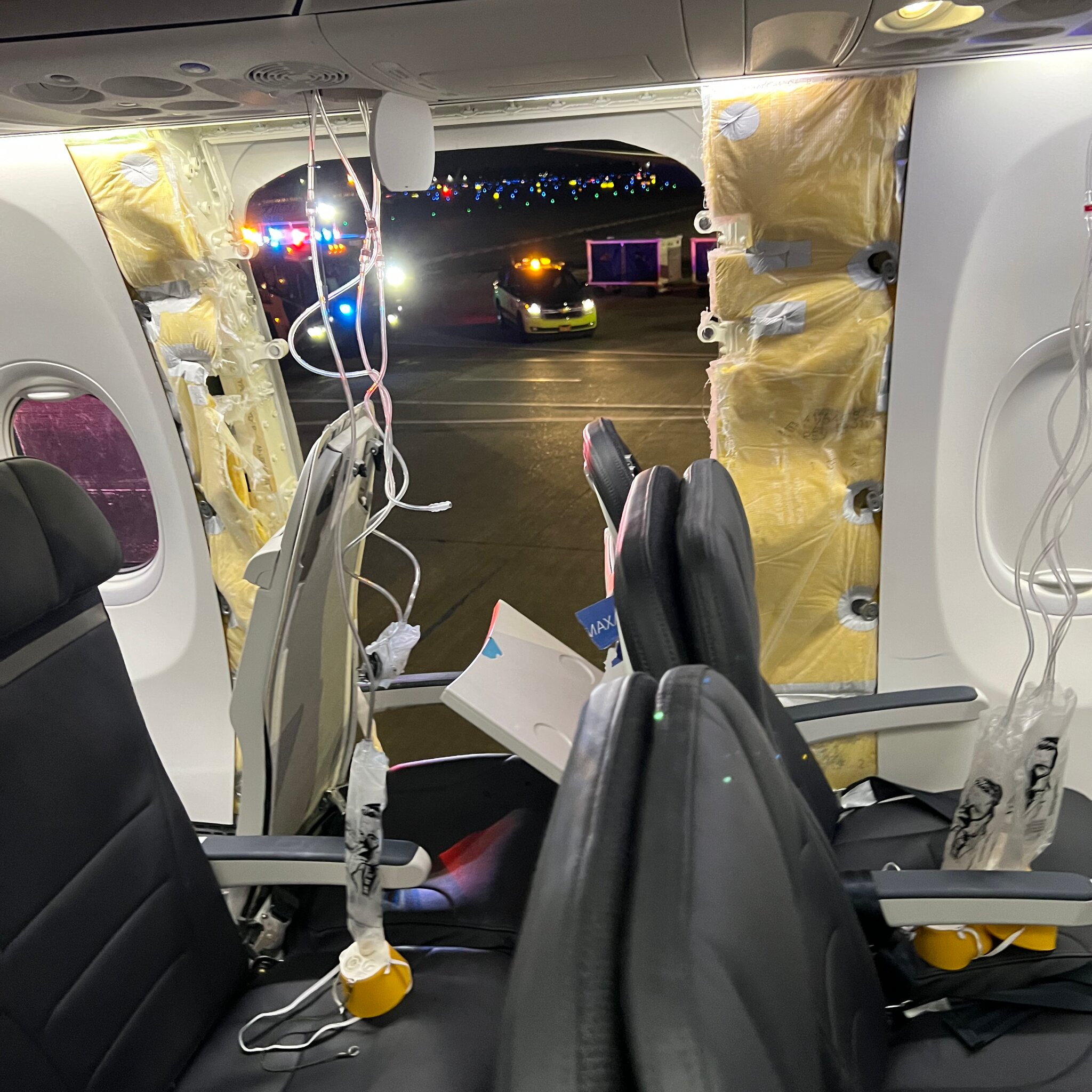Aparece el trozo de fuselaje del Boeing 737-9 de Alaska Airlines - Fly News