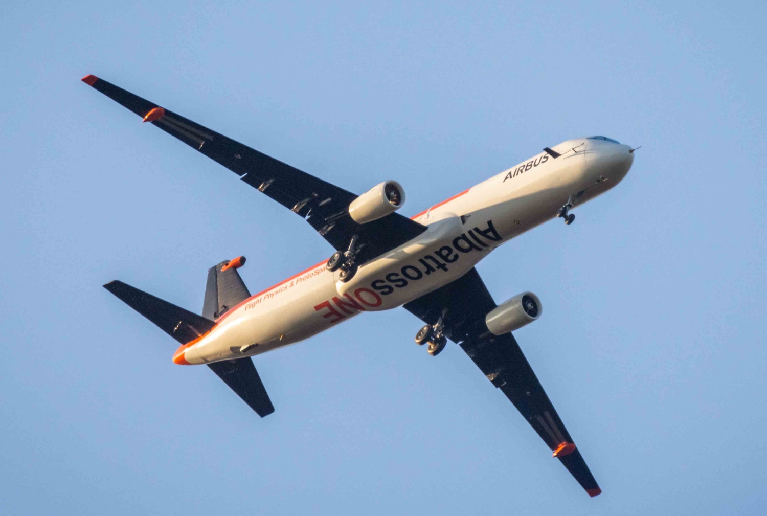 Airbus prueba unas alas con puntas que aletean - Fly News