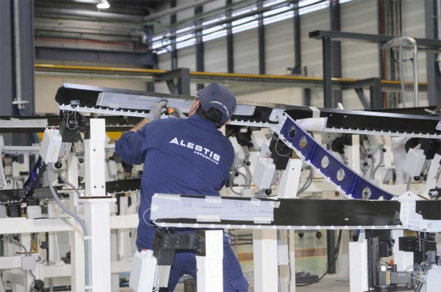 Alestis y sindicatos firman las condiciones finales del ERE - Fly News