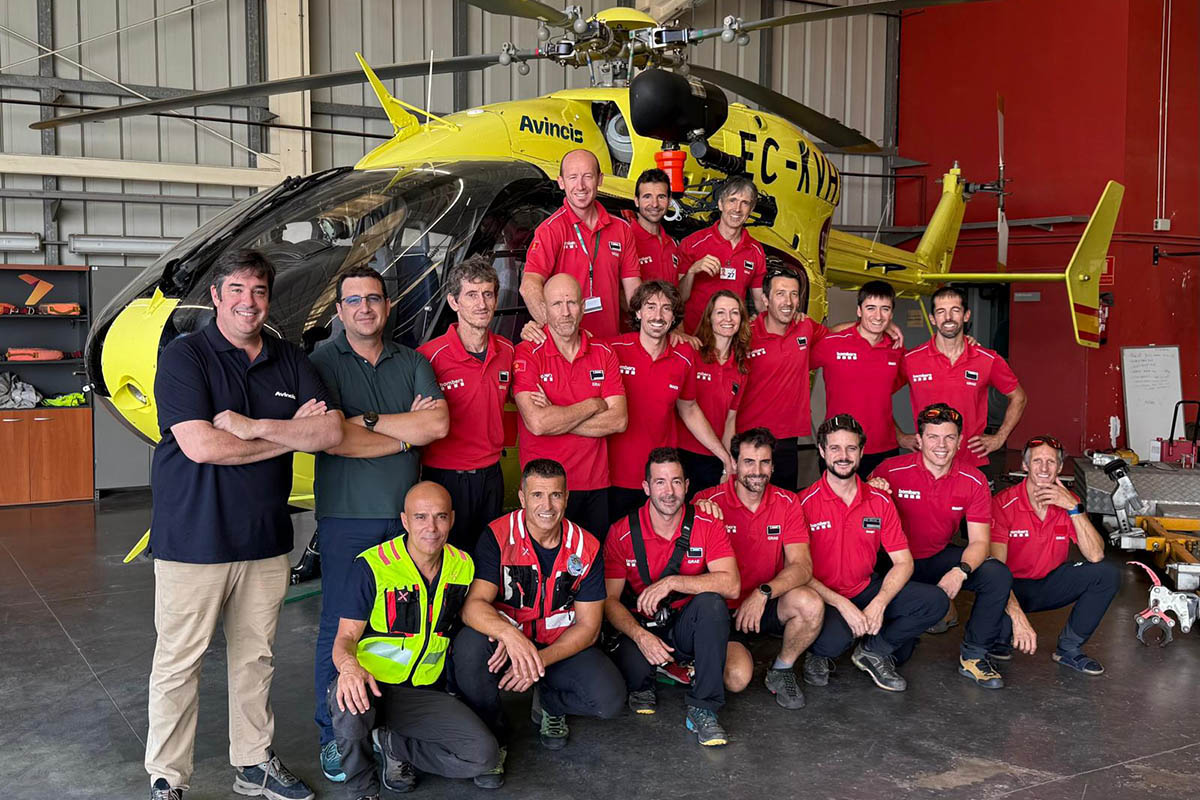 Nuevo helicóptero SAR de Avincis para Cataluña - Fly News