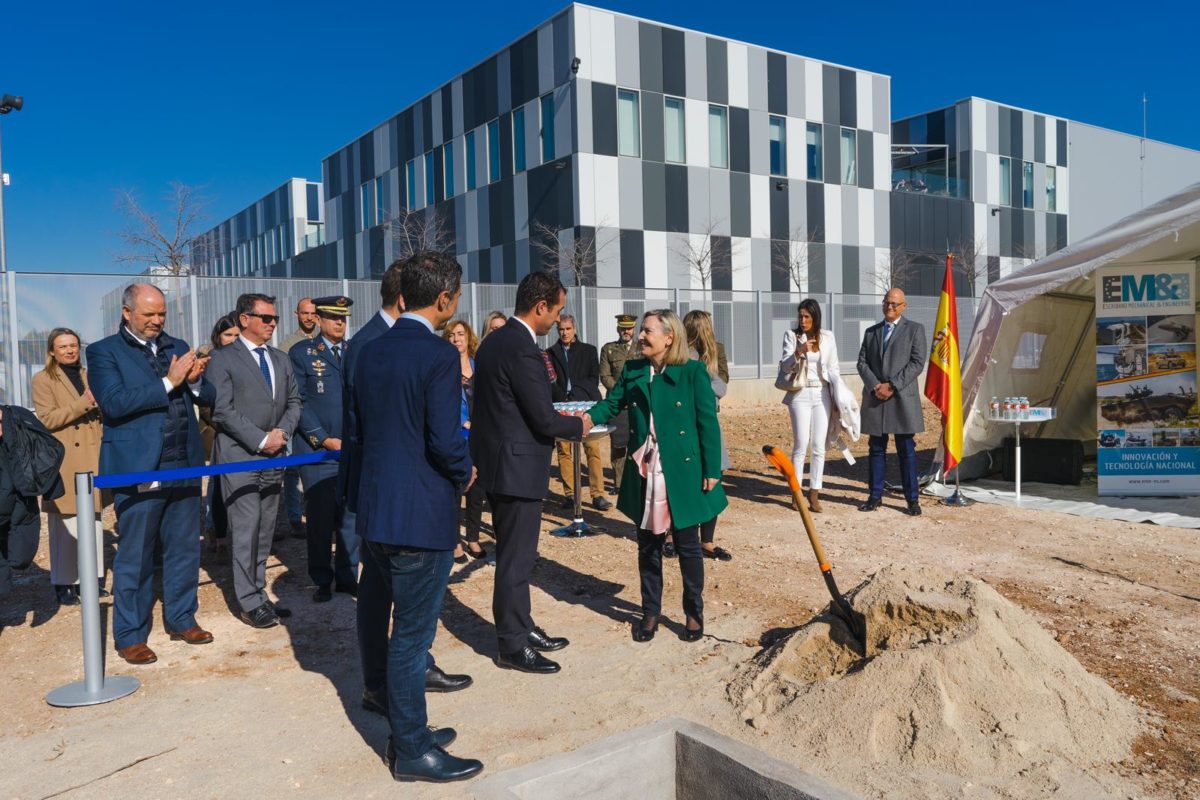 Escribano compra un 3% de Indra por 65 millones de euros - Fly News