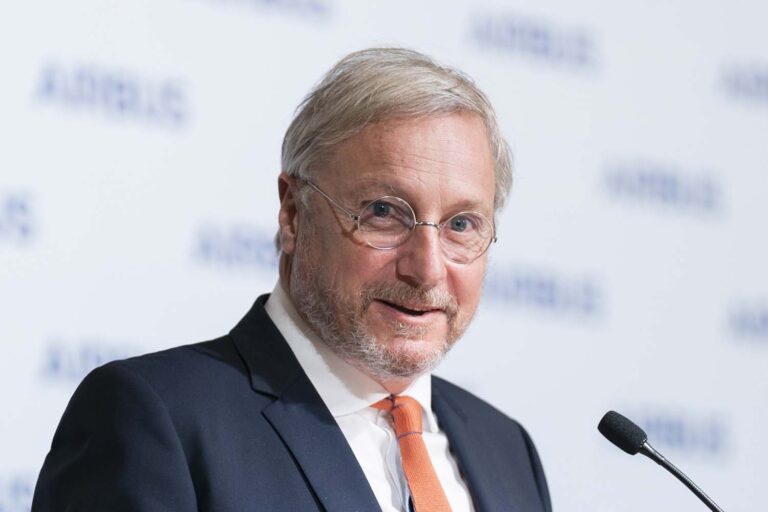 Christian Scherer deja su puesto como consejero delegado de Airbus ...