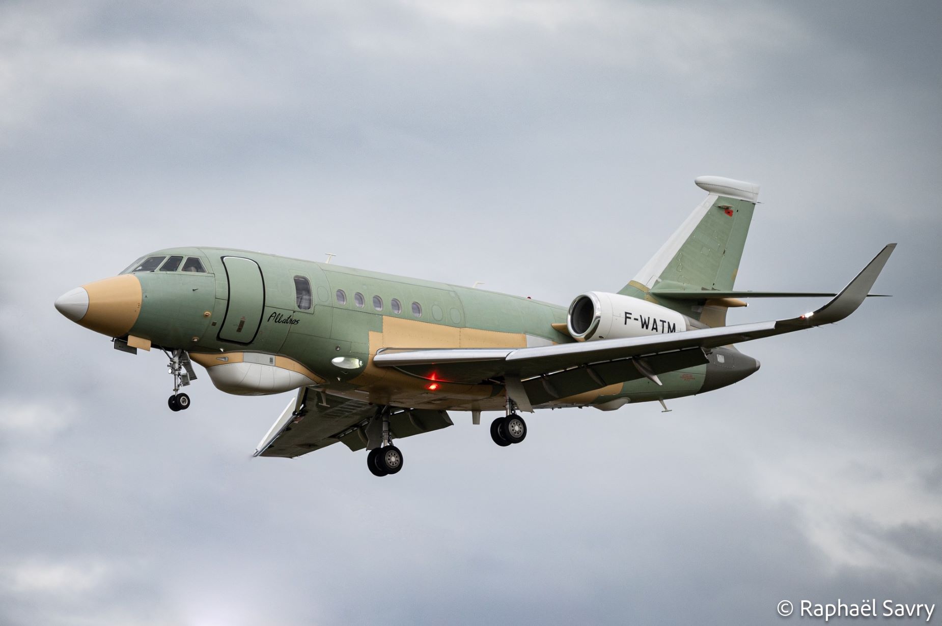 Primer vuelo del Dassault Falcon 2000 Albatros - Fly News