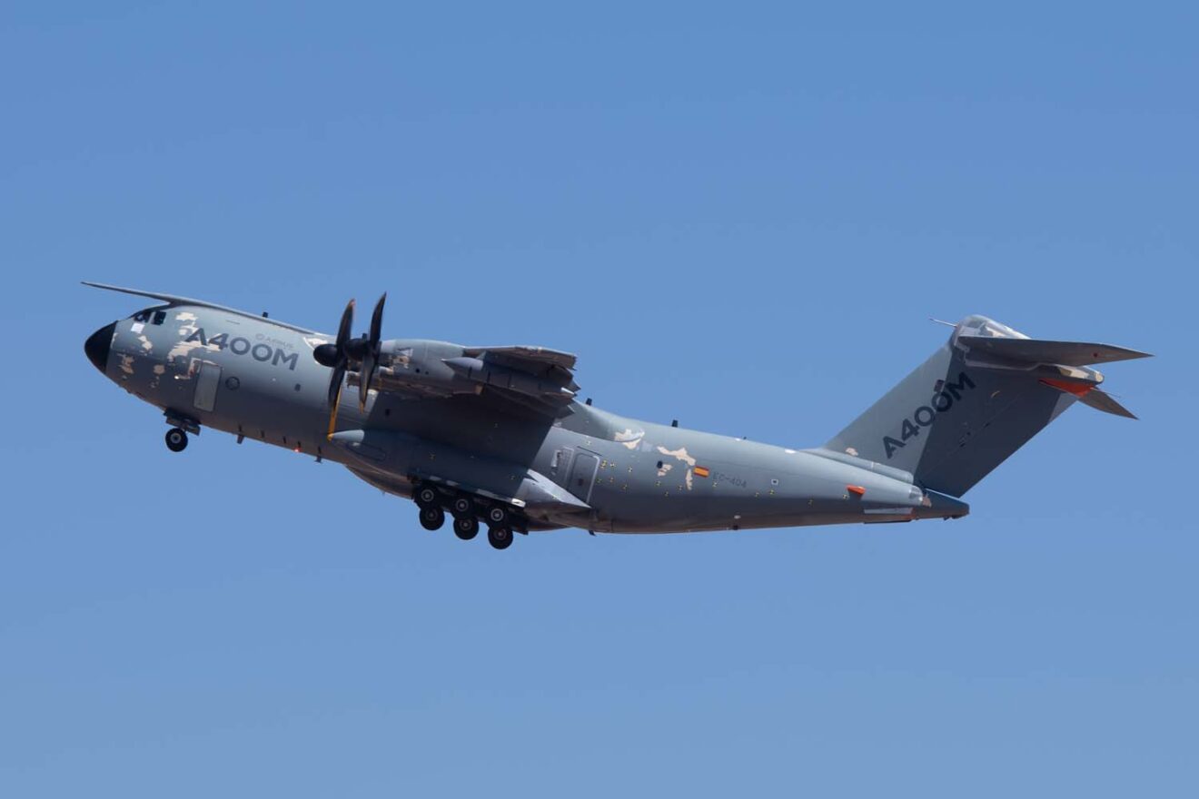 Airbus vuela el A400M con SAF - Fly News