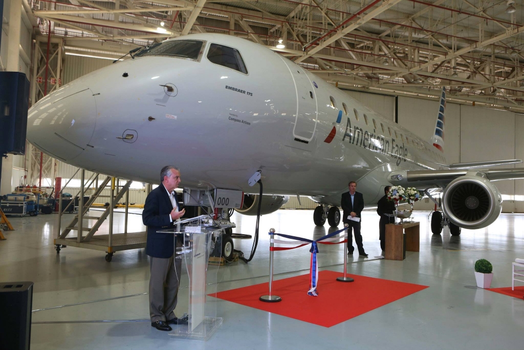 Embraer entrega 210 aviones en 2017 - Fly News