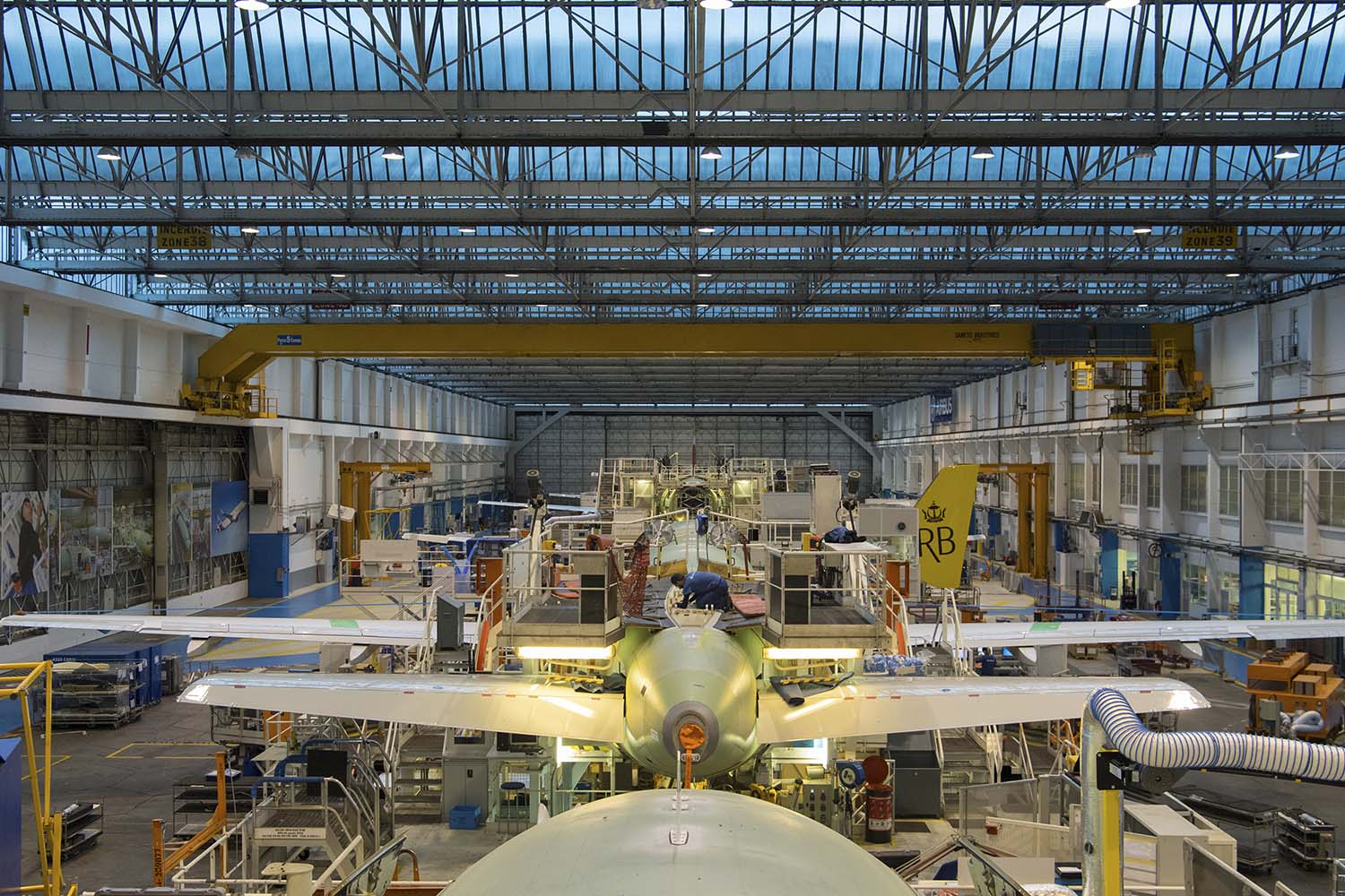 Airbus abre una nueva línea de montaje del A320 - Fly News
