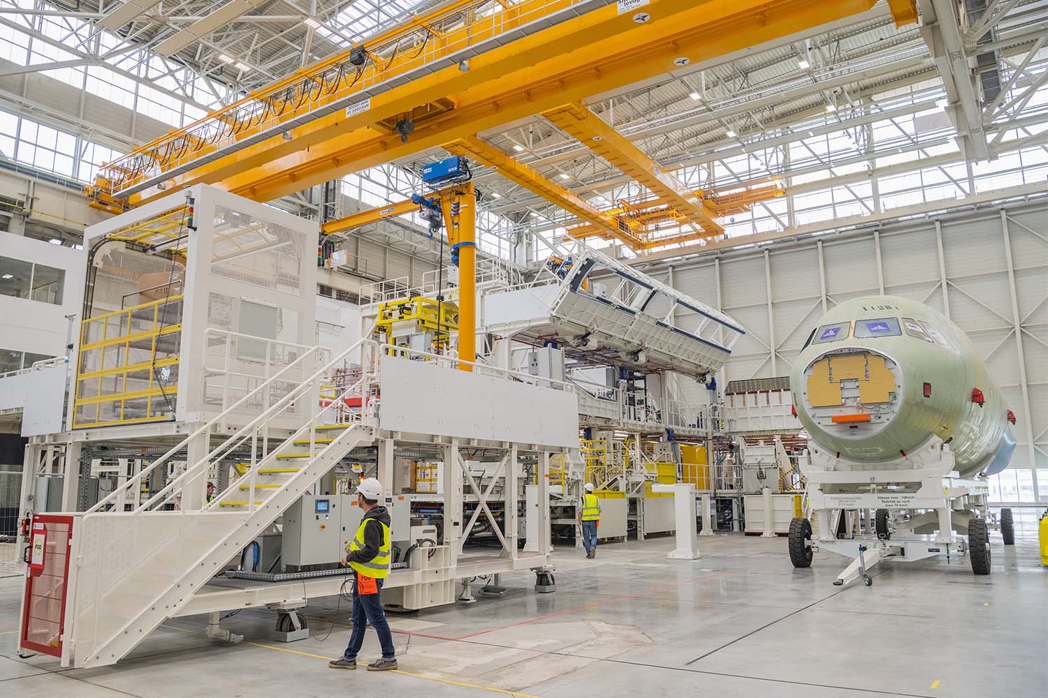 Airbus abre una nueva línea de montaje del A320 - Fly News