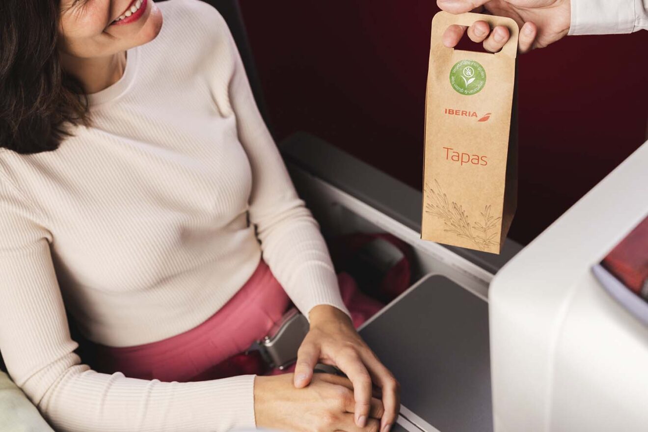Iberia presenta su nuevo servicio a bordo - Fly News