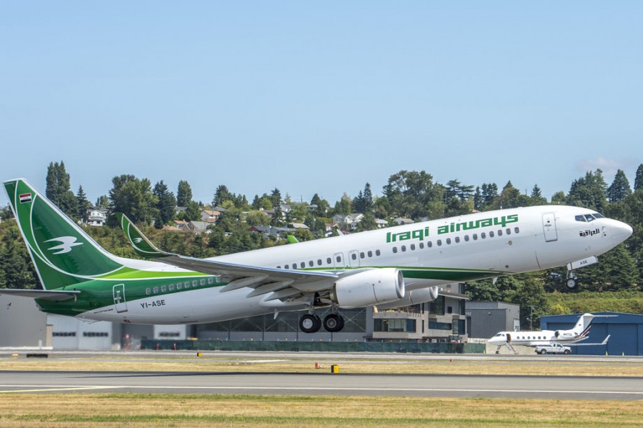 Iraqi Airways recibe su primer Boeing 737-800 - Fly News