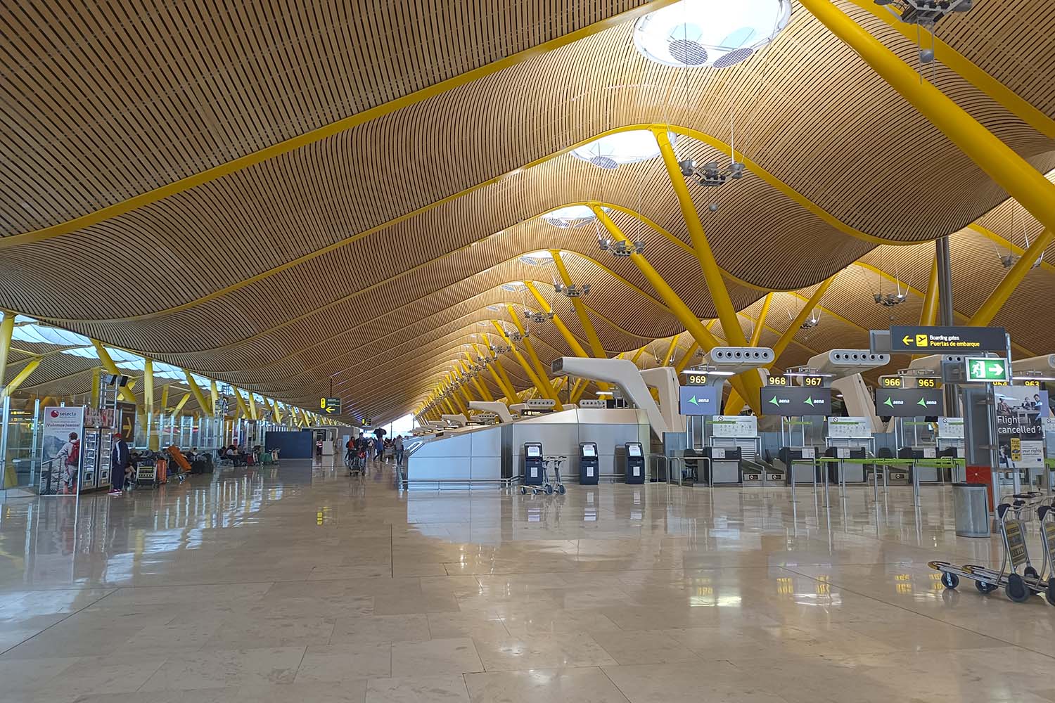 Aena quiere superar los 300 millones de pasajeros - Fly News