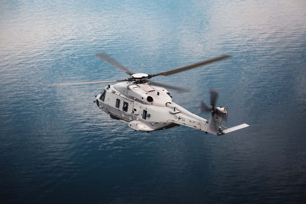 Airbus Helicopters entrega el primer NH90 en versión naval a la Armada alemana - Fly News