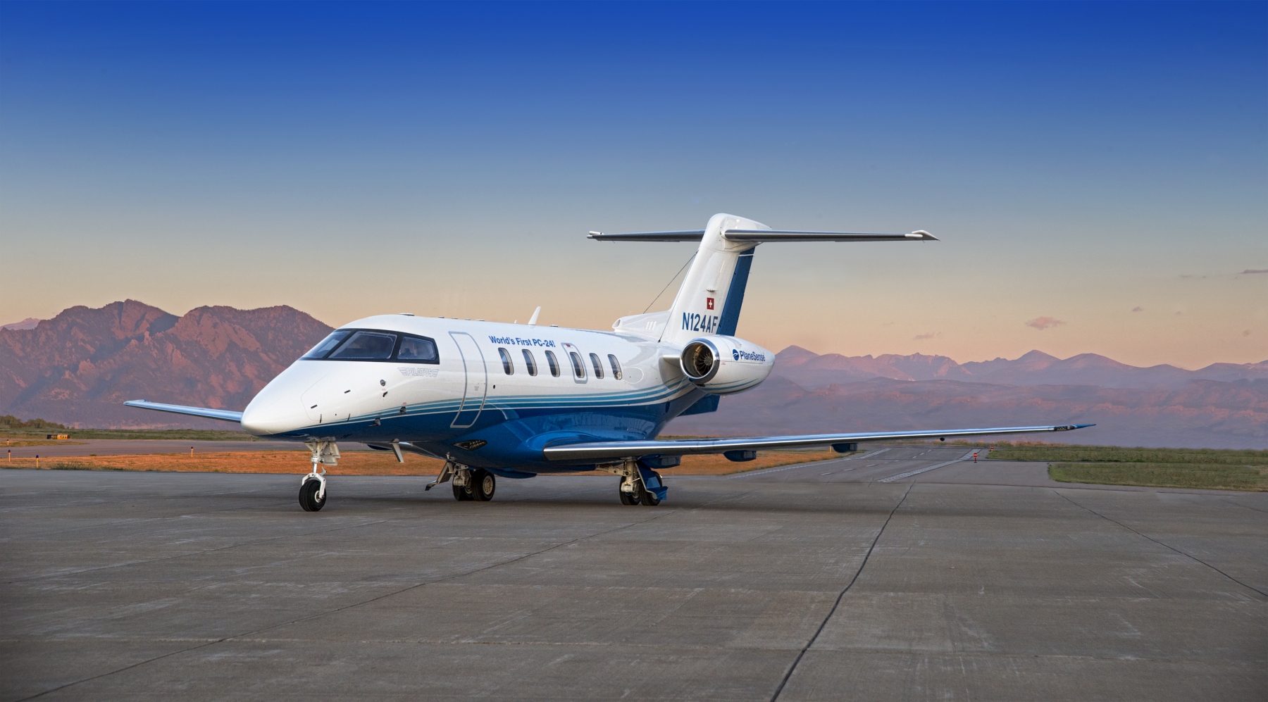 Pilatus entrega el primer PC-24 - Fly News