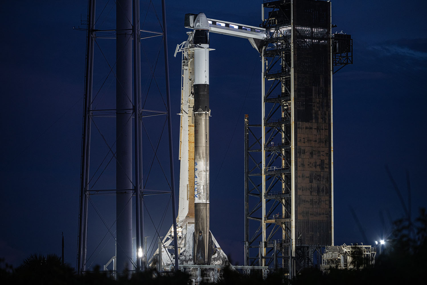 Space X aplaza el lanzamiento de la misión Polaris Dawn - Fly News