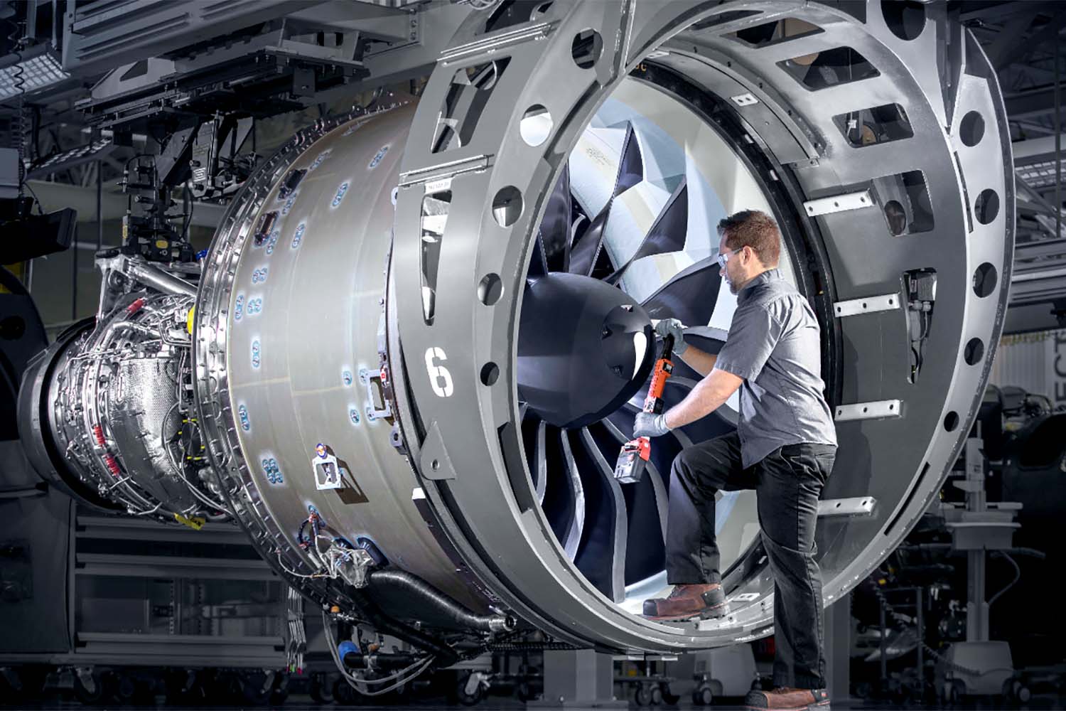 Prat & Whitney, más problemas con los motores PW1100G-JM - Fly News