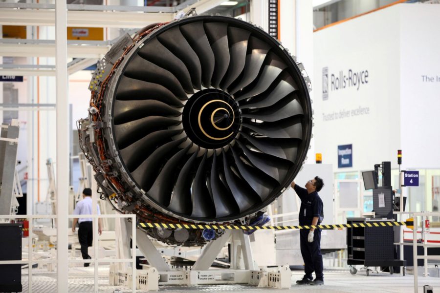 Rolls-Royce presenta buenos resultados en 2017 - Fly News
