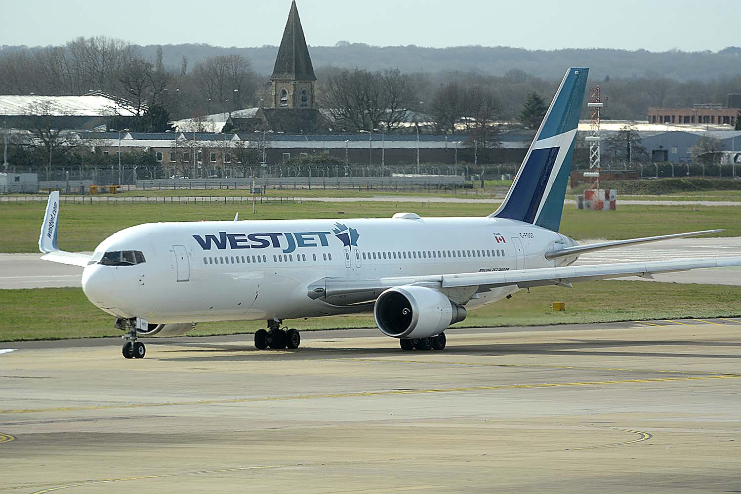 La low cost canadiense Westjet recibe su primer Boeing 767 - Fly News
